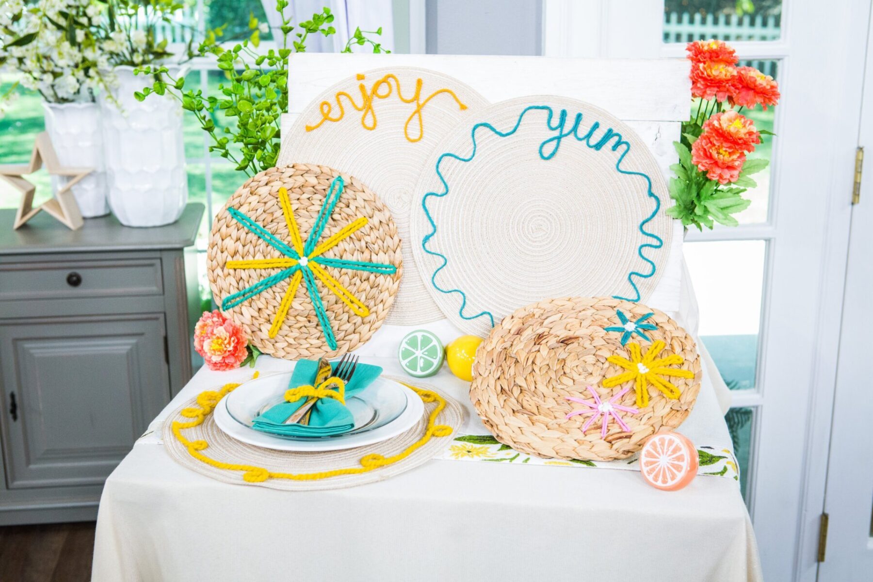 DIY Summer Placemats - From Scratch with Maria Provenzano